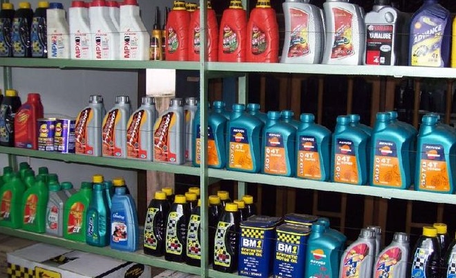 ️Daftar Harga Oli Motor Matic Terbaru Desember 2024 Termasuk Pelumas ...