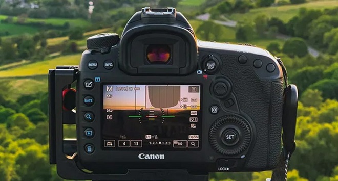 ️Cara Mudah Menghilangkan Vignette pada LCD Kamera DSLR Canon, Nikon dan FUJIFilm - ARSIPUMUM.COM